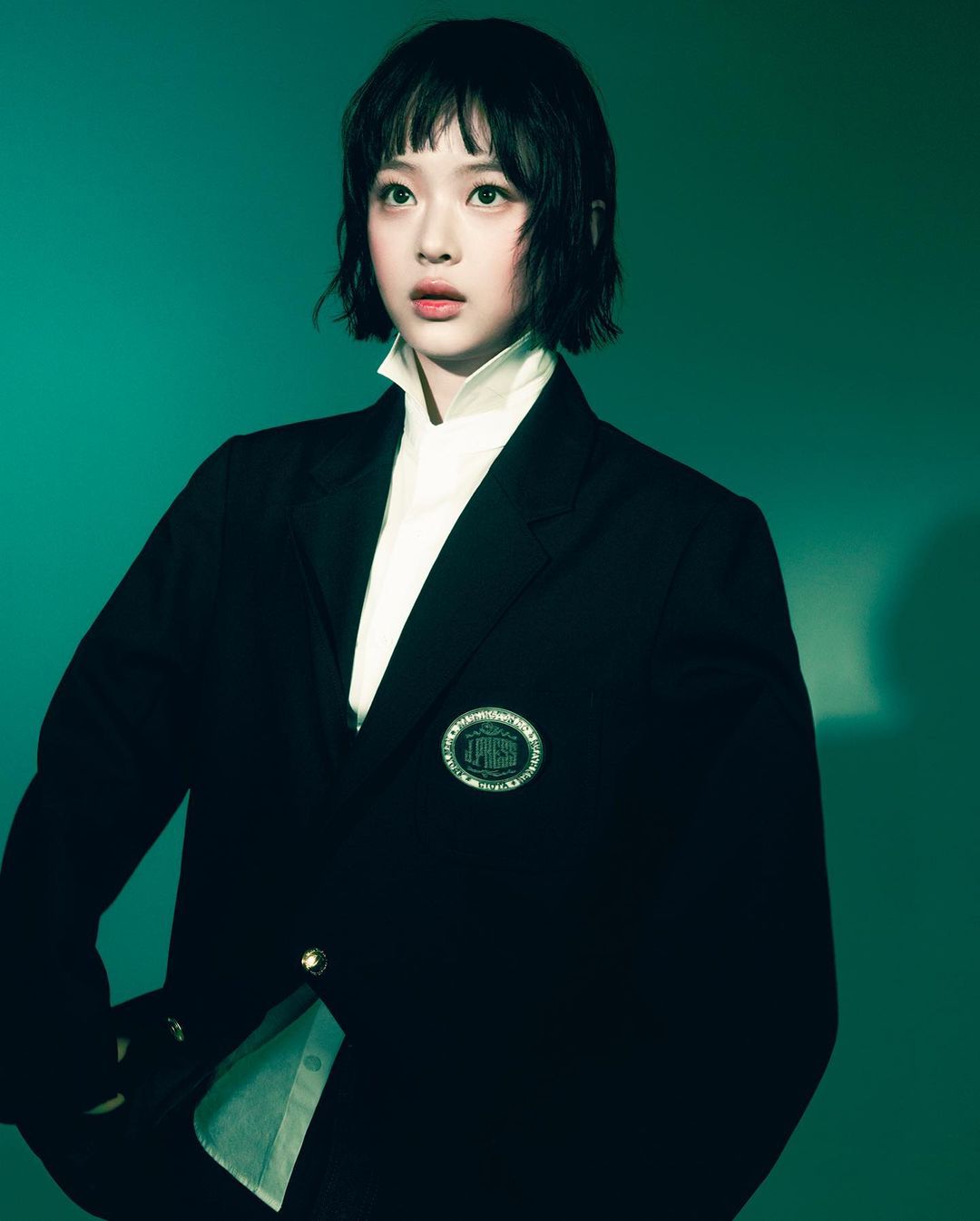 Newjeans 推出新單曲「How Sweet」回歸預告照，當中 Minji 造型竟與閔熙珍的記者會造型一模一樣？ – BeautyExchange