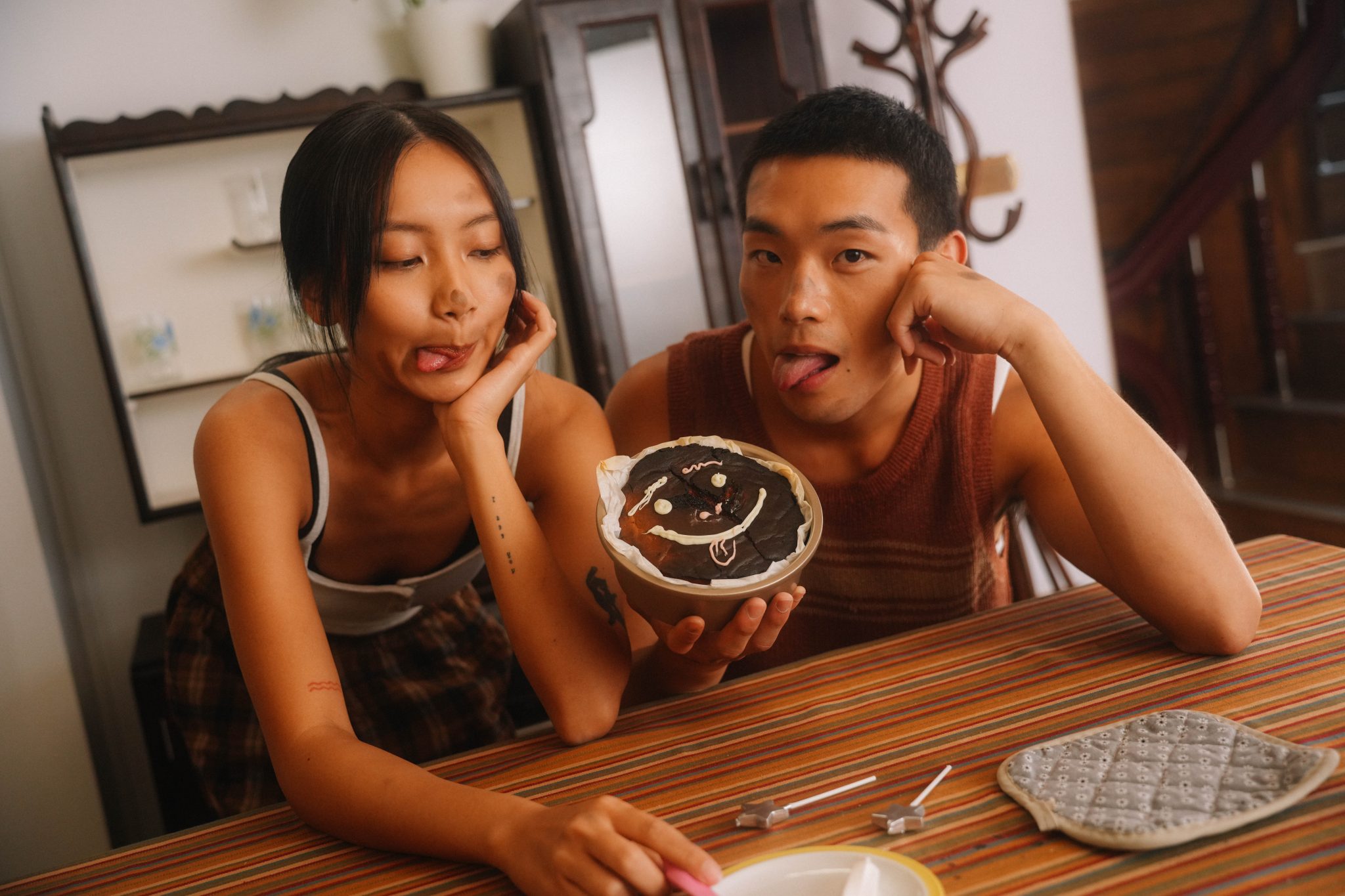 Marf新歌分享個人愛情觀！台南拍MV孖《影后》男演員牧森談情 – BeautyExchange